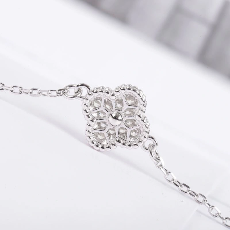 Precise copy Vca Bracelets