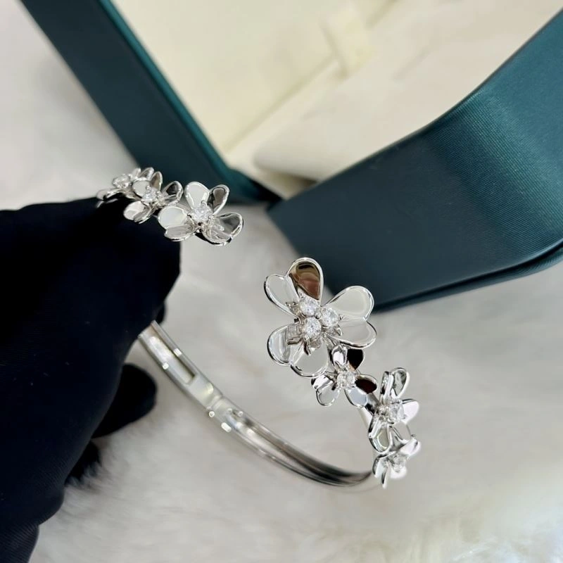 OEM Vca Bracelets