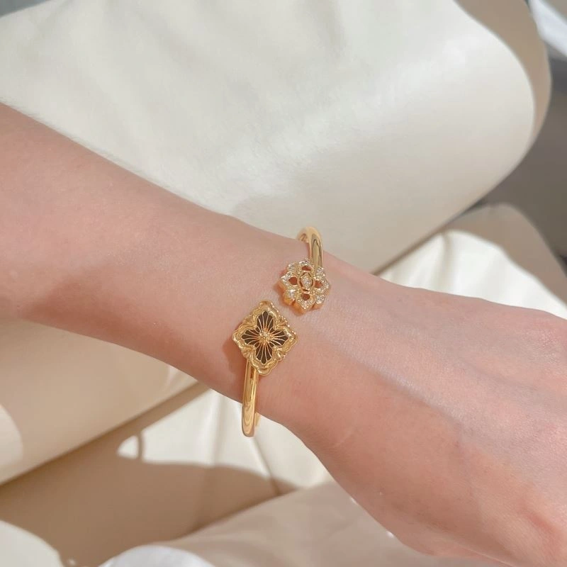Genuine Vca Bracelets