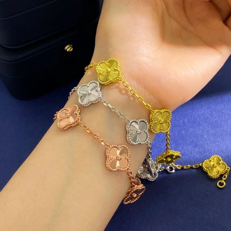 Mirror quality Vca Bracelets