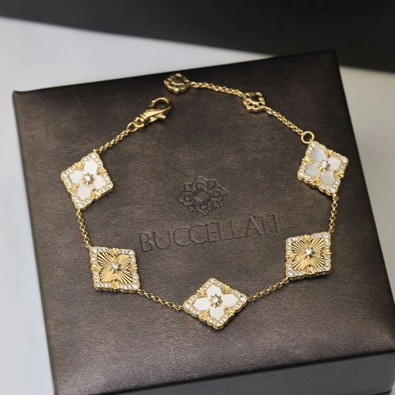 Discounted Vca Bracelets