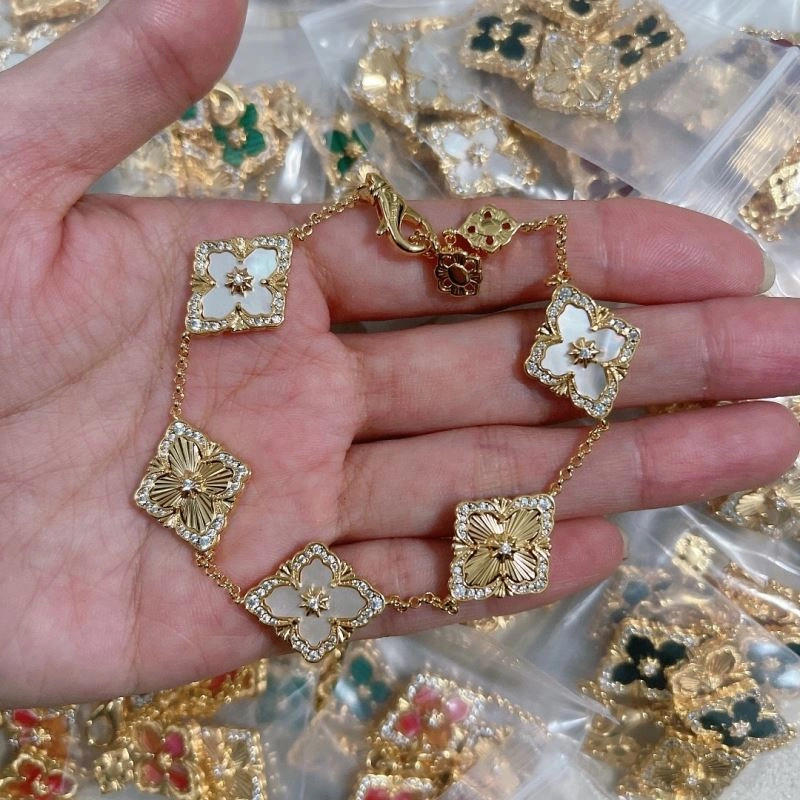 Discounted Vca Bracelets