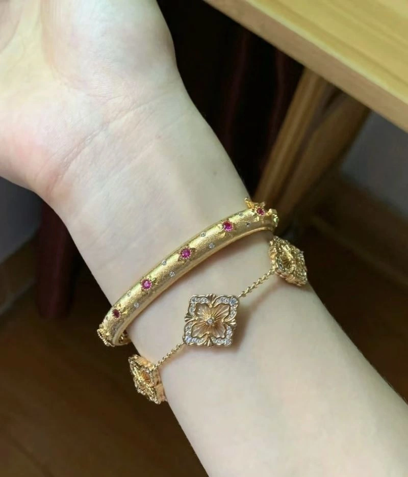 Discounted Vca Bracelets