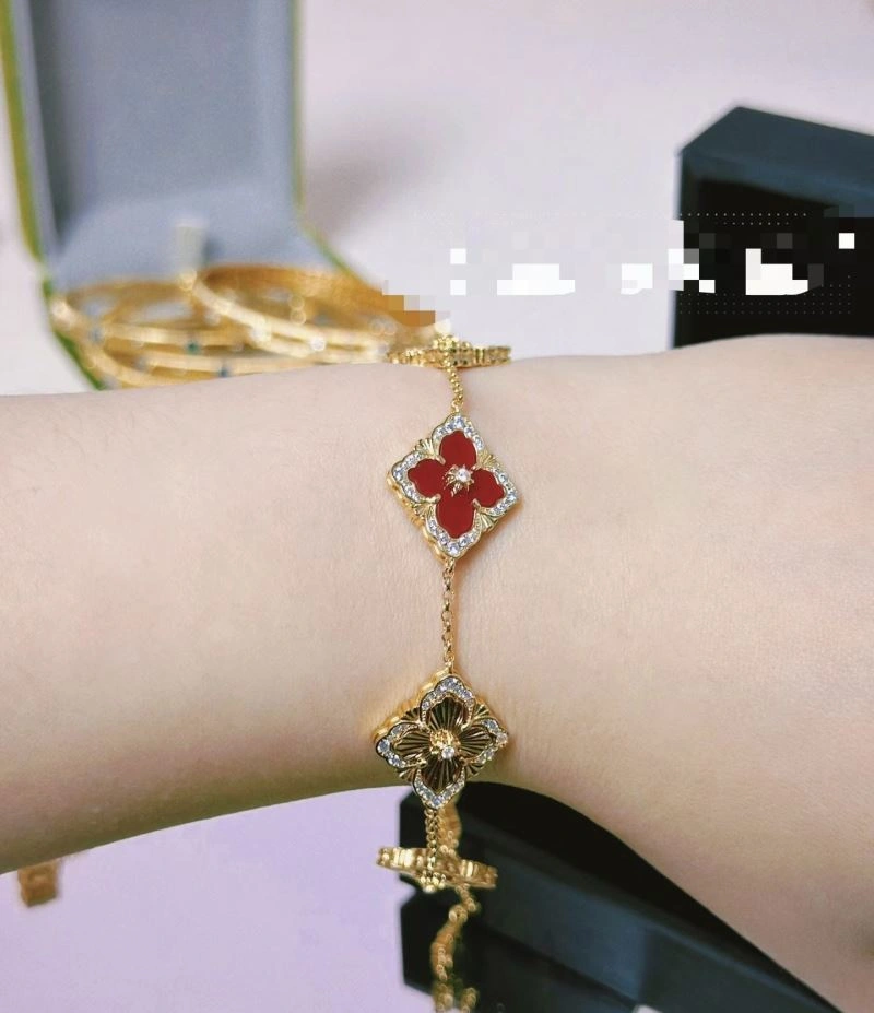 Cut-rate Vca Bracelets