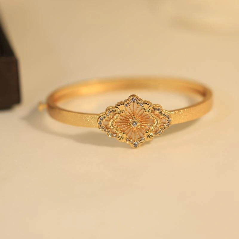 Discounted Vca Bracelets