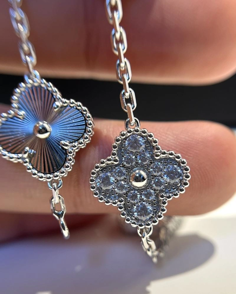 Inexpensive Vca Bracelets