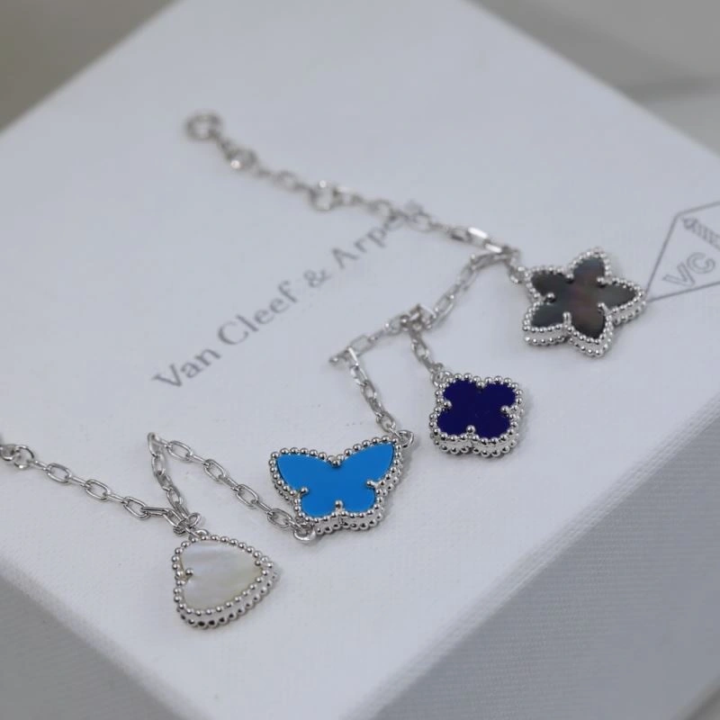 Brand-authenticated Vca Bracelets