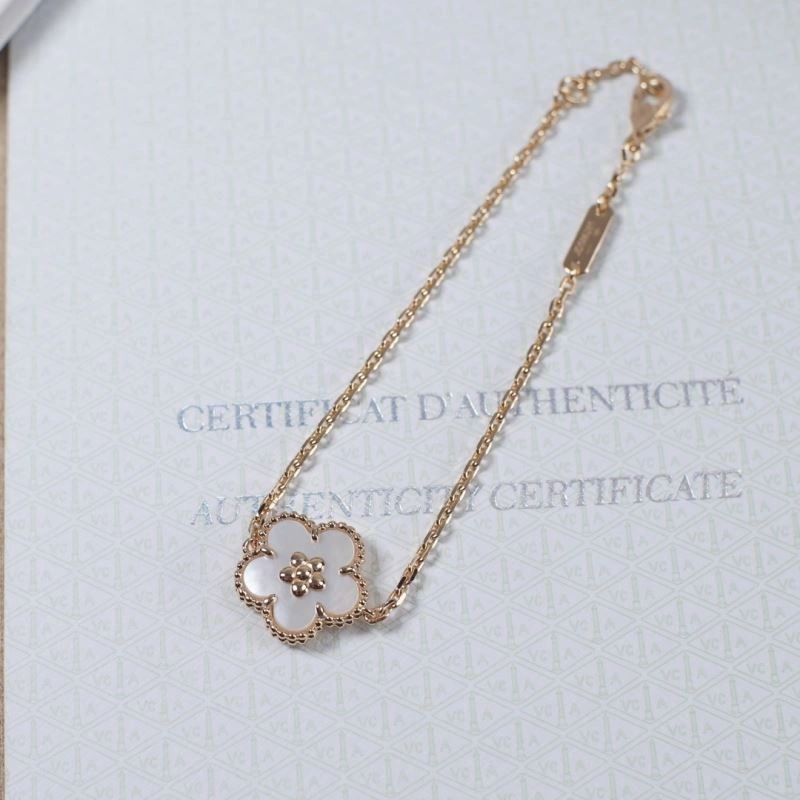 Affordable Vca Bracelets