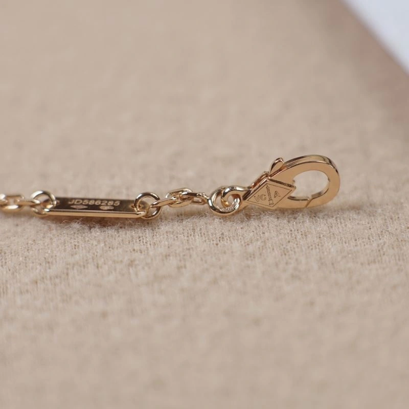 Affordable Vca Bracelets