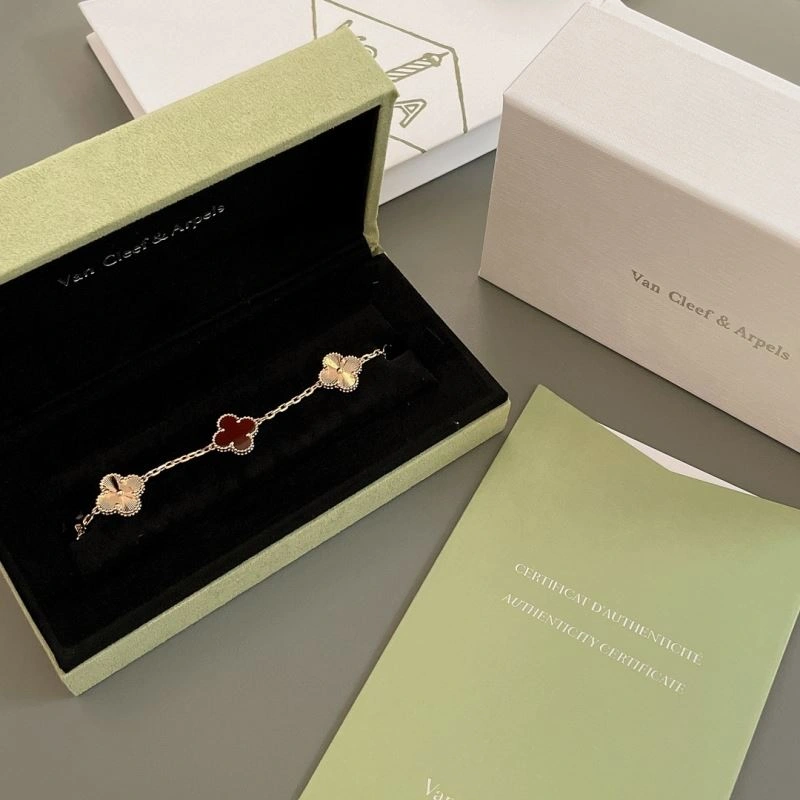 Vca Bracelets