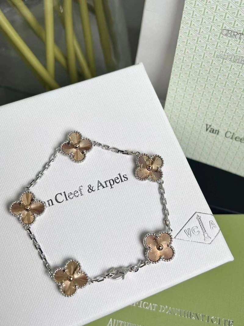 Mirror quality Vca Bracelets
