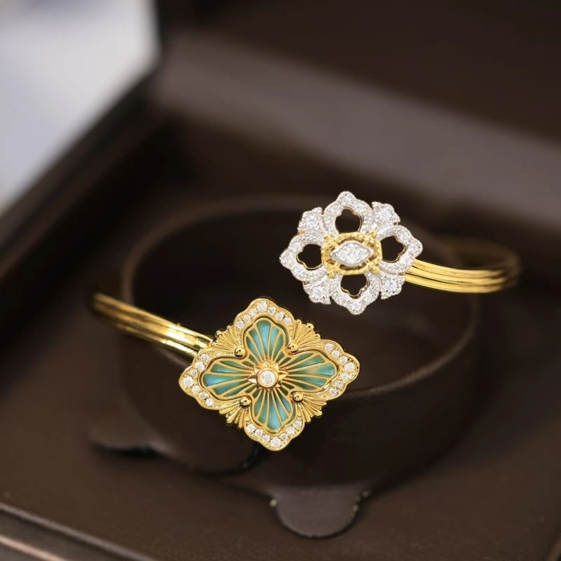 Inexpensive Vca Bracelets