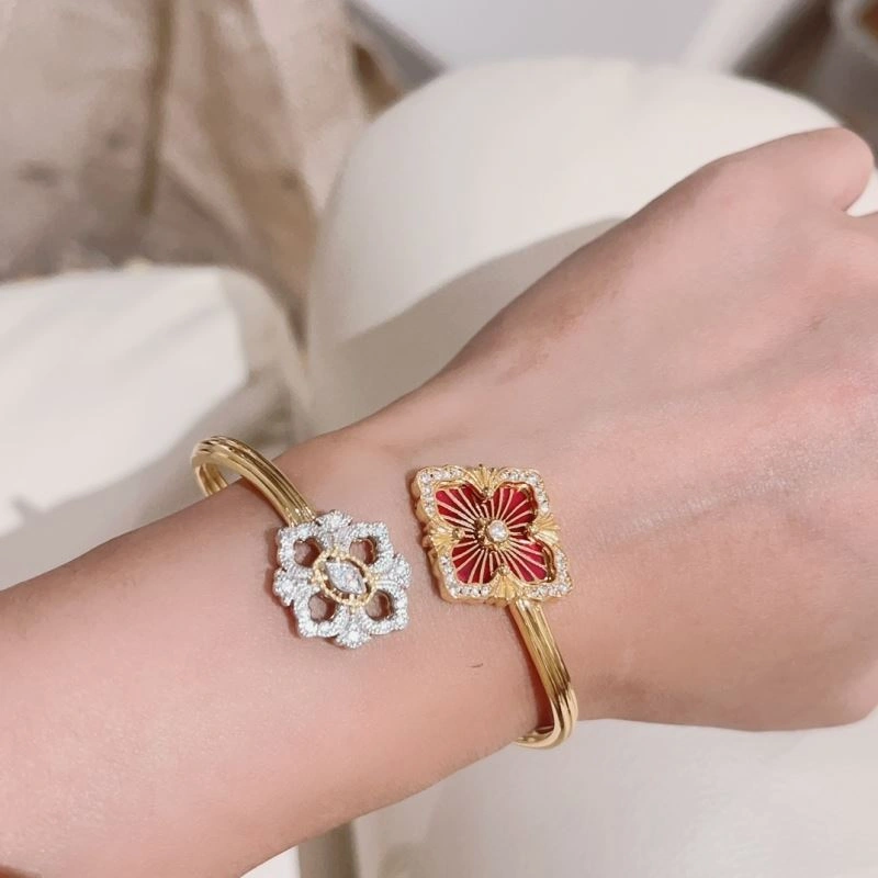 Authentic Vca Bracelets