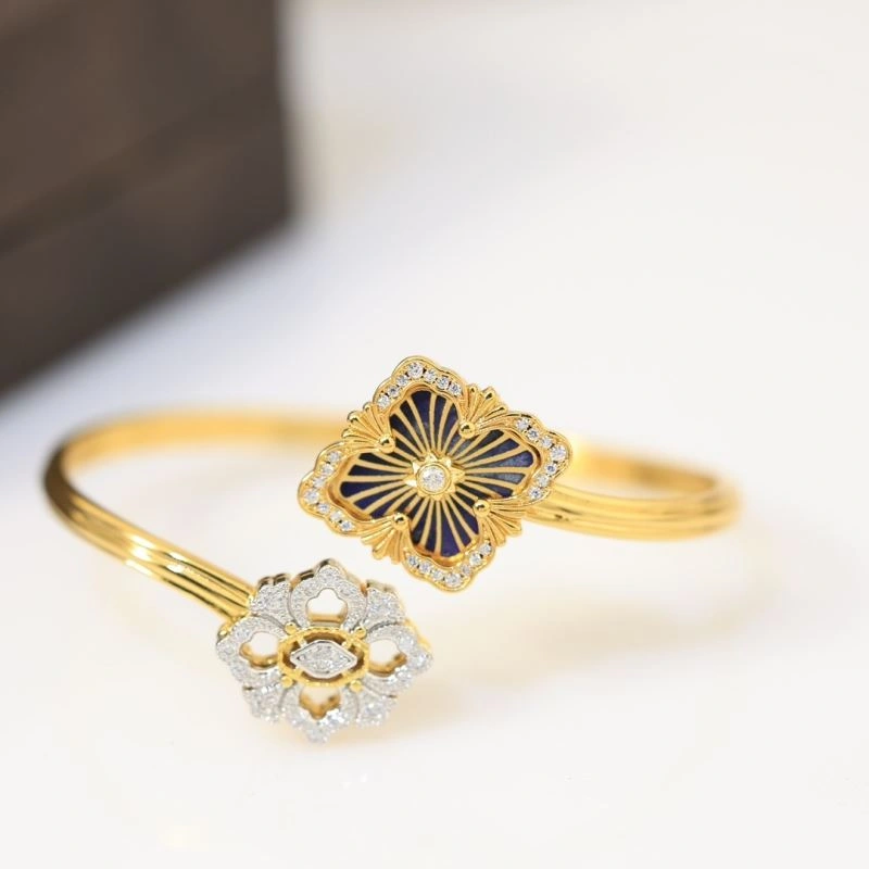 Discounted Vca Bracelets