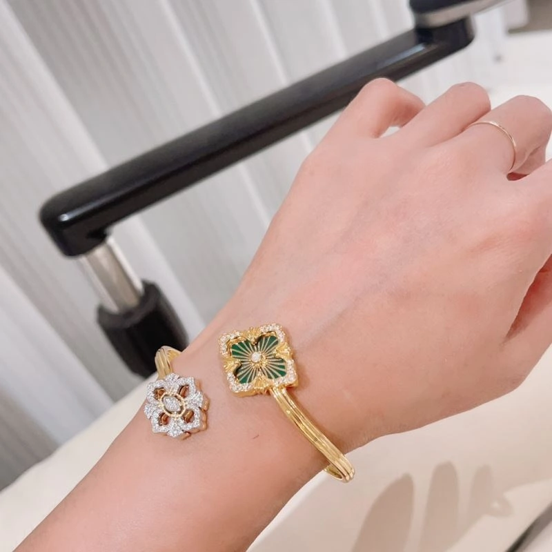 Discounted Vca Bracelets