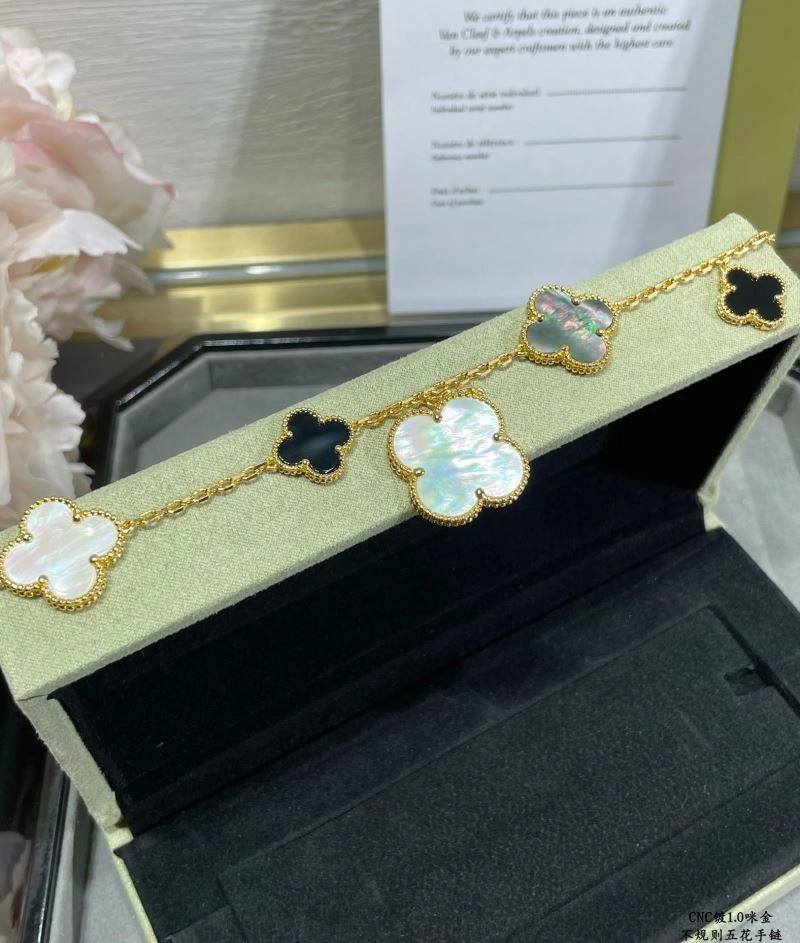 Genuine Vca Bracelets