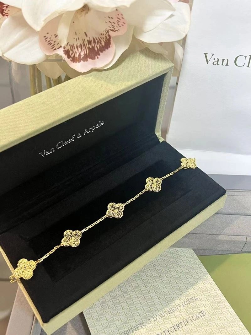 Vca Bracelets