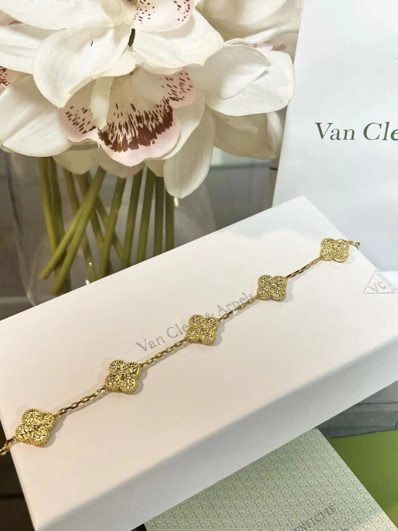 Brand-original Vca Bracelets