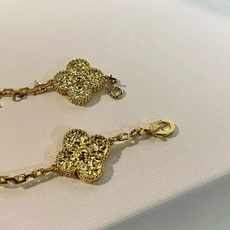 Brand-original Vca Bracelets
