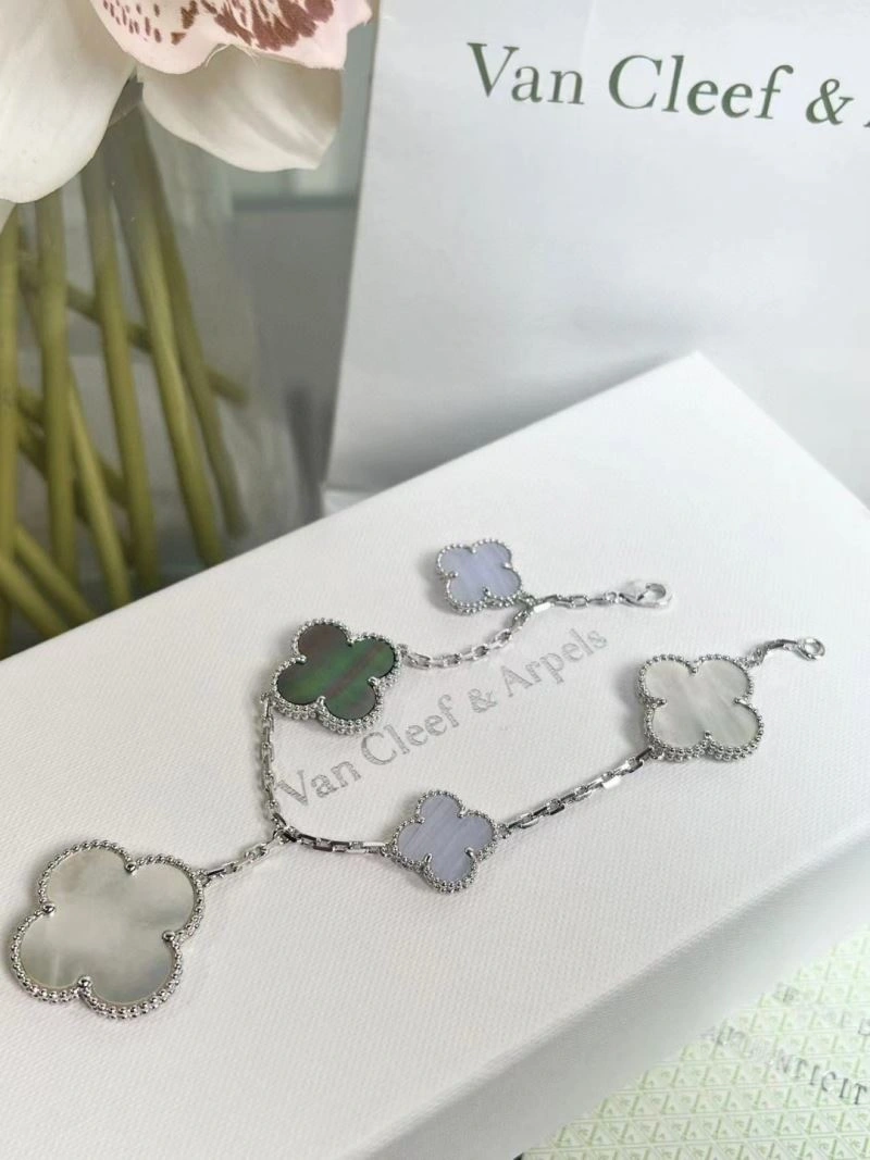 Perfect replica Vca Bracelets
