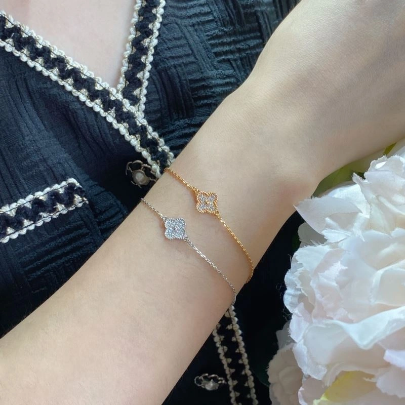 Vca Bracelets