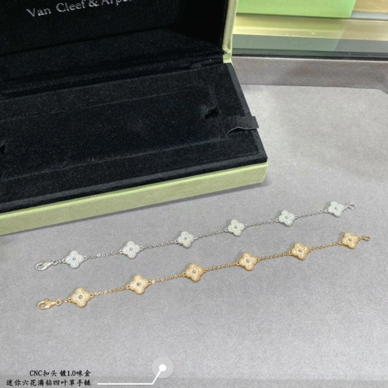 Top mirror Vca Bracelets