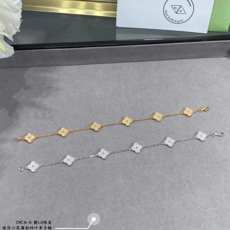 Top mirror Vca Bracelets
