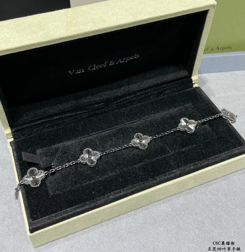 Mirror quality Vca Bracelets