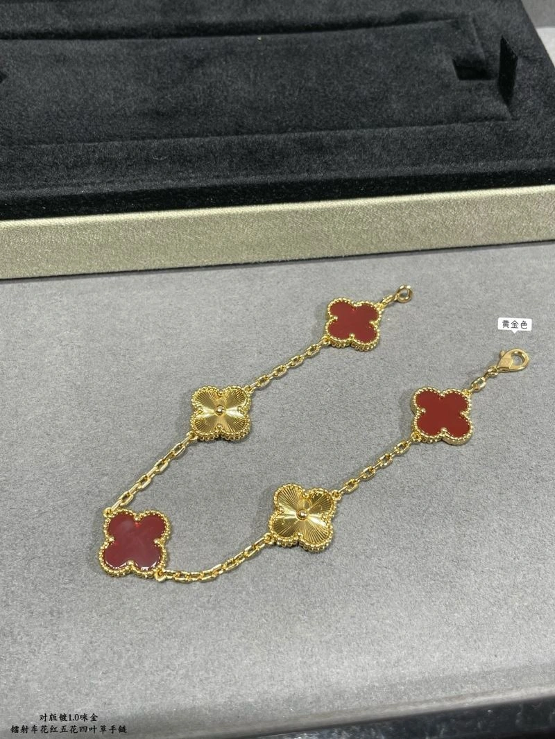 Value-priced Vca Bracelets
