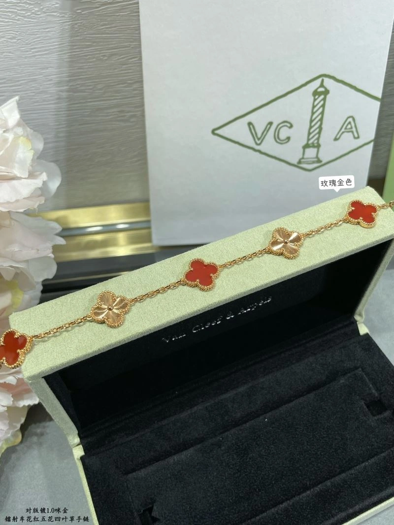 Value-priced Vca Bracelets