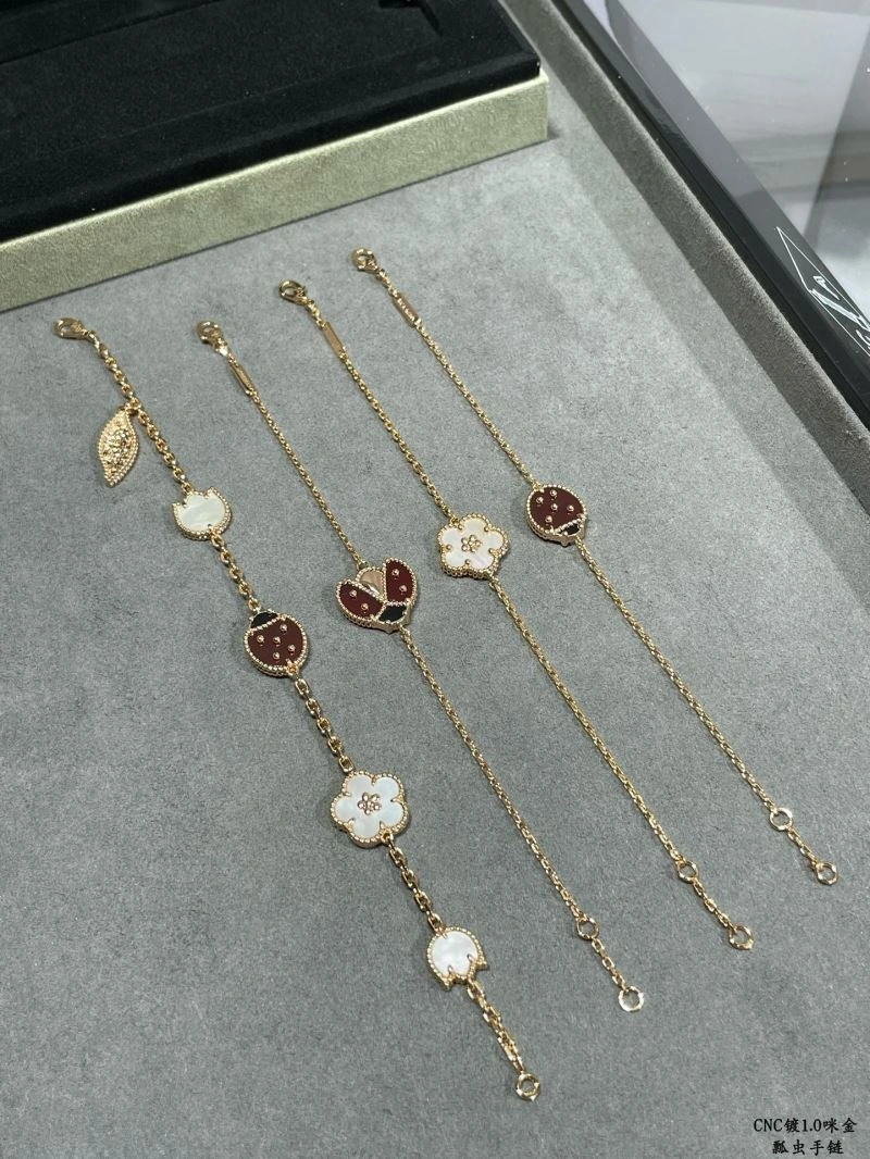 Mirror quality Vca Bracelets