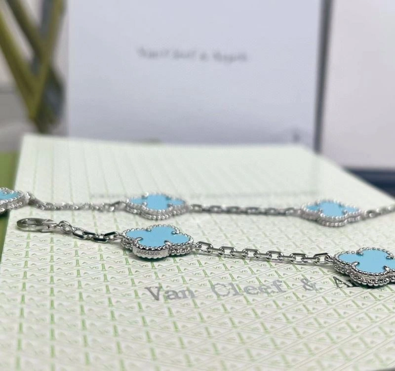 Discounted Vca Bracelets
