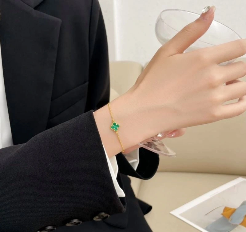 Vca Bracelets