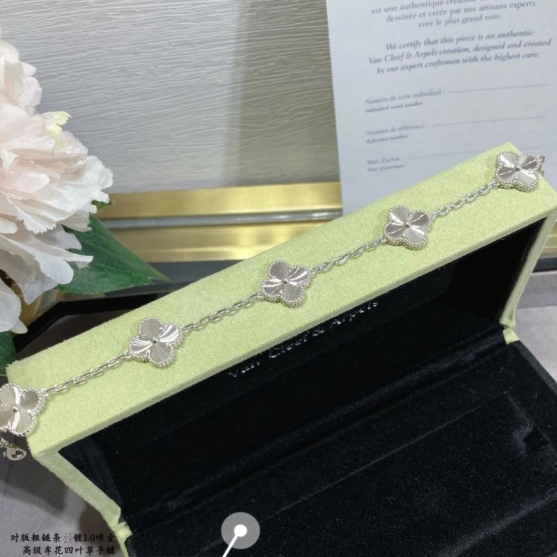 Perfect replica Vca Bracelets