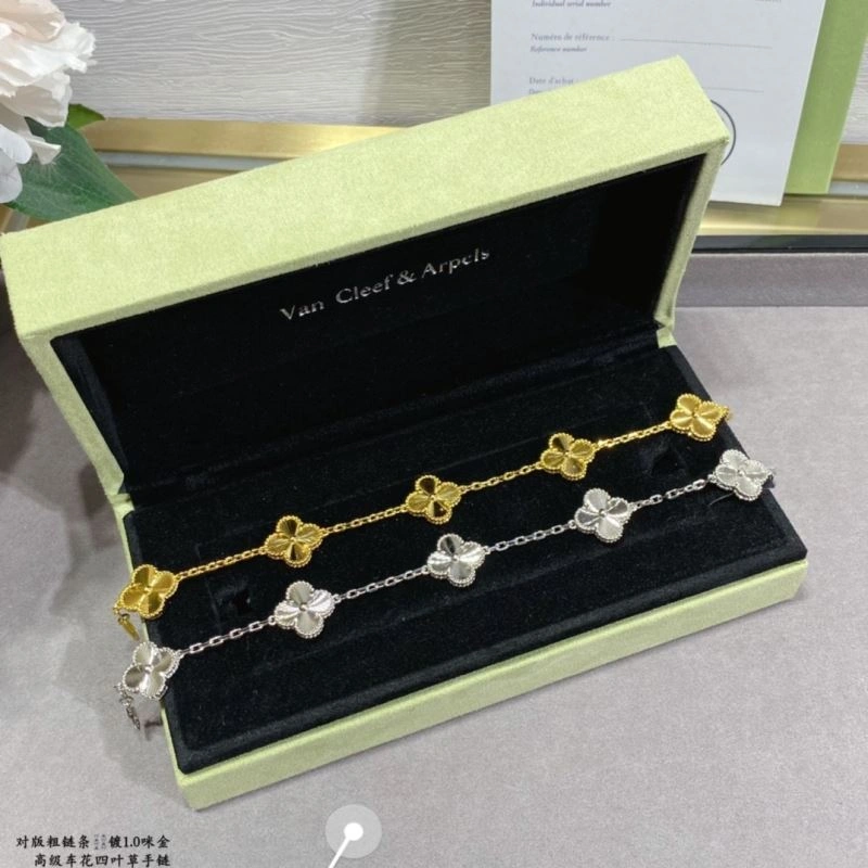 Perfect replica Vca Bracelets