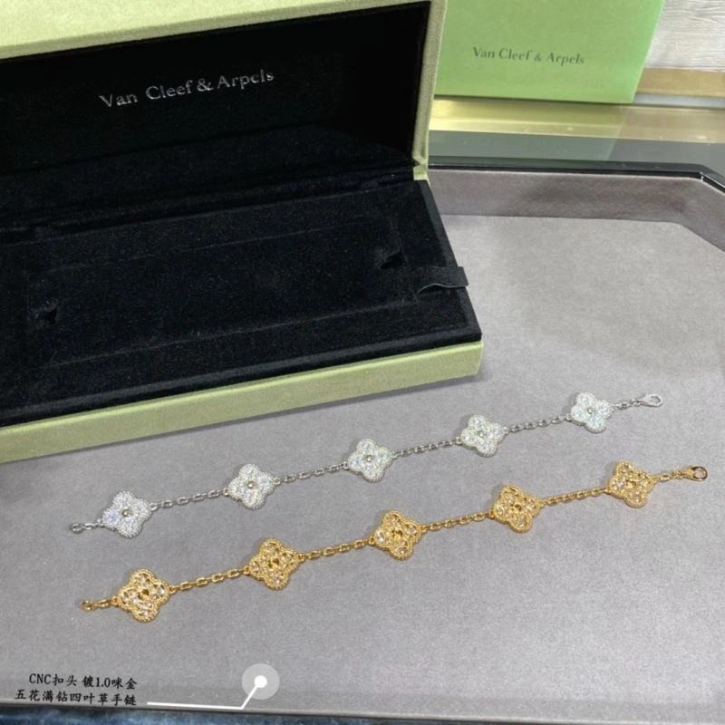Top mirror Vca Bracelets