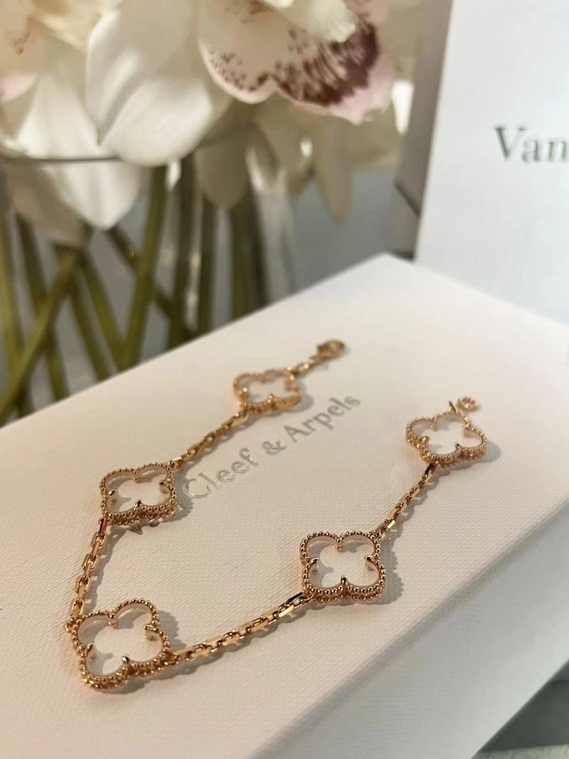 Economical Vca Bracelets