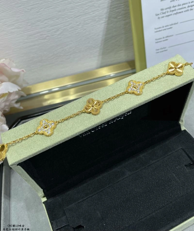 Value-priced Vca Bracelets