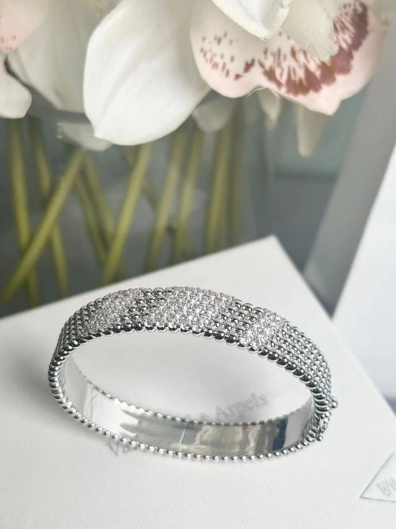 Official Vca Bracelets