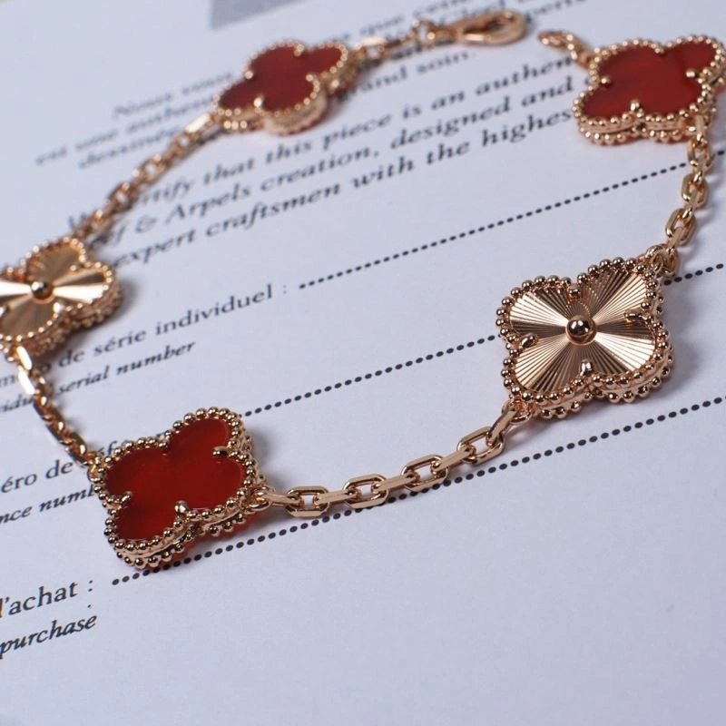 Precise copy Vca Bracelets