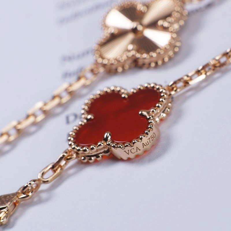 Precise copy Vca Bracelets