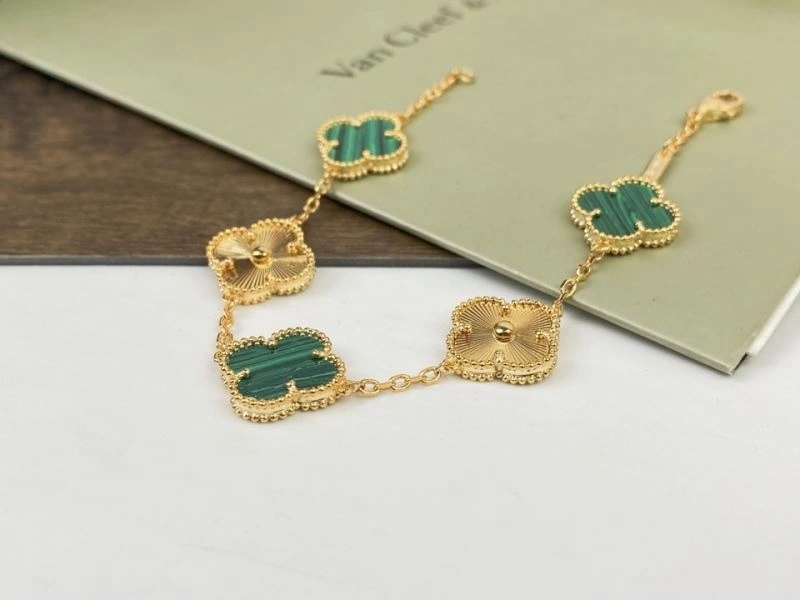 Exact replica Vca Bracelets