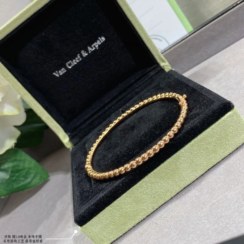 Mirror quality Vca Bracelets