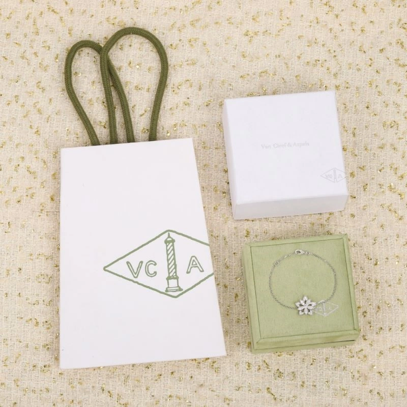Vca Bracelets