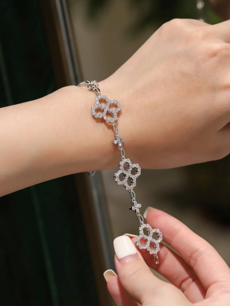 Original Vca Bracelets