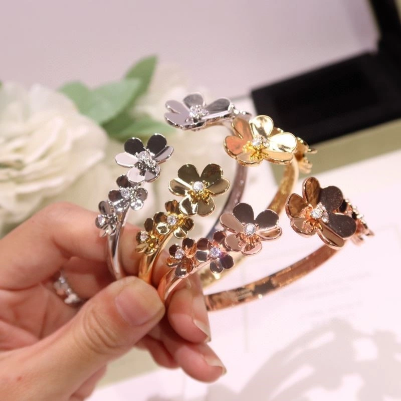 Vca Bracelets