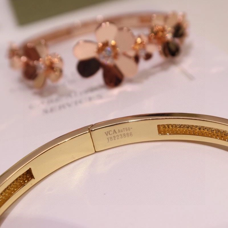 Reasonably priced Vca Bracelets