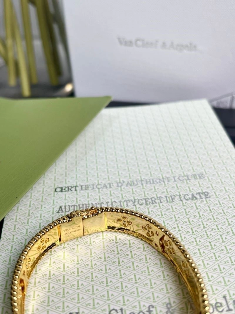 Budget-friendly Vca Bracelets