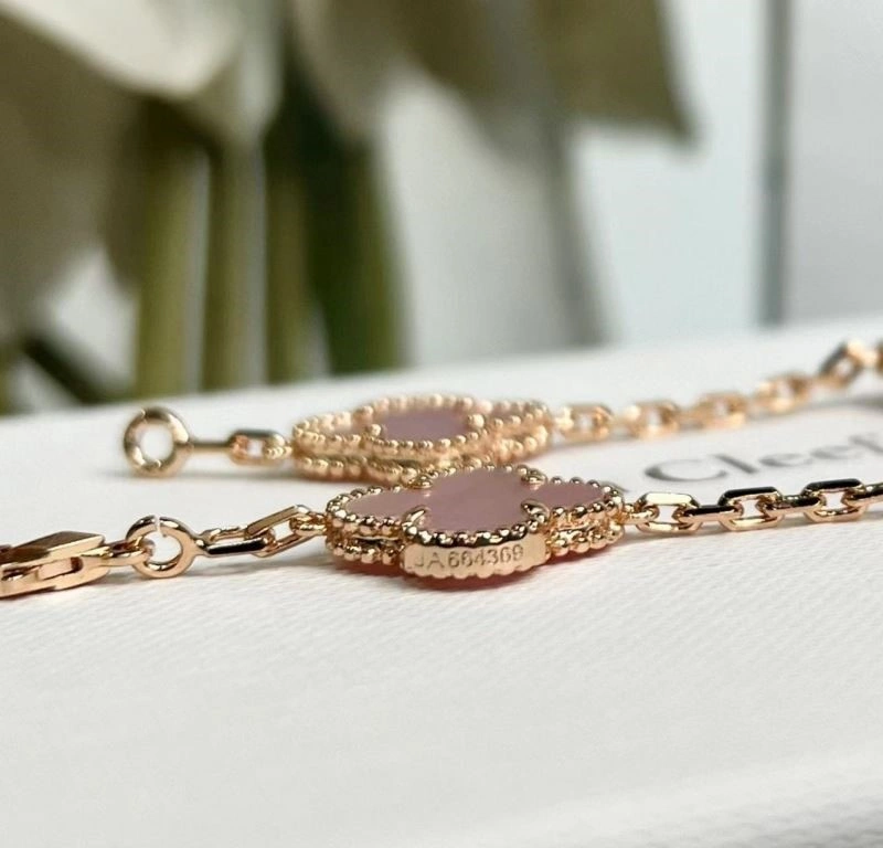 Top mirror Vca Bracelets