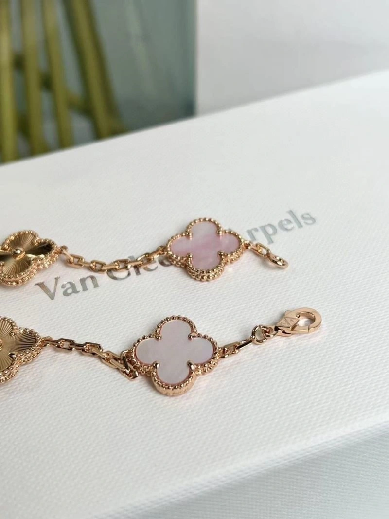 Top mirror Vca Bracelets